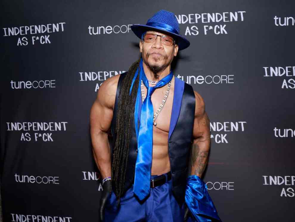 Rapper Melle Mel Charged With Felony Domestic Violence - WBLS