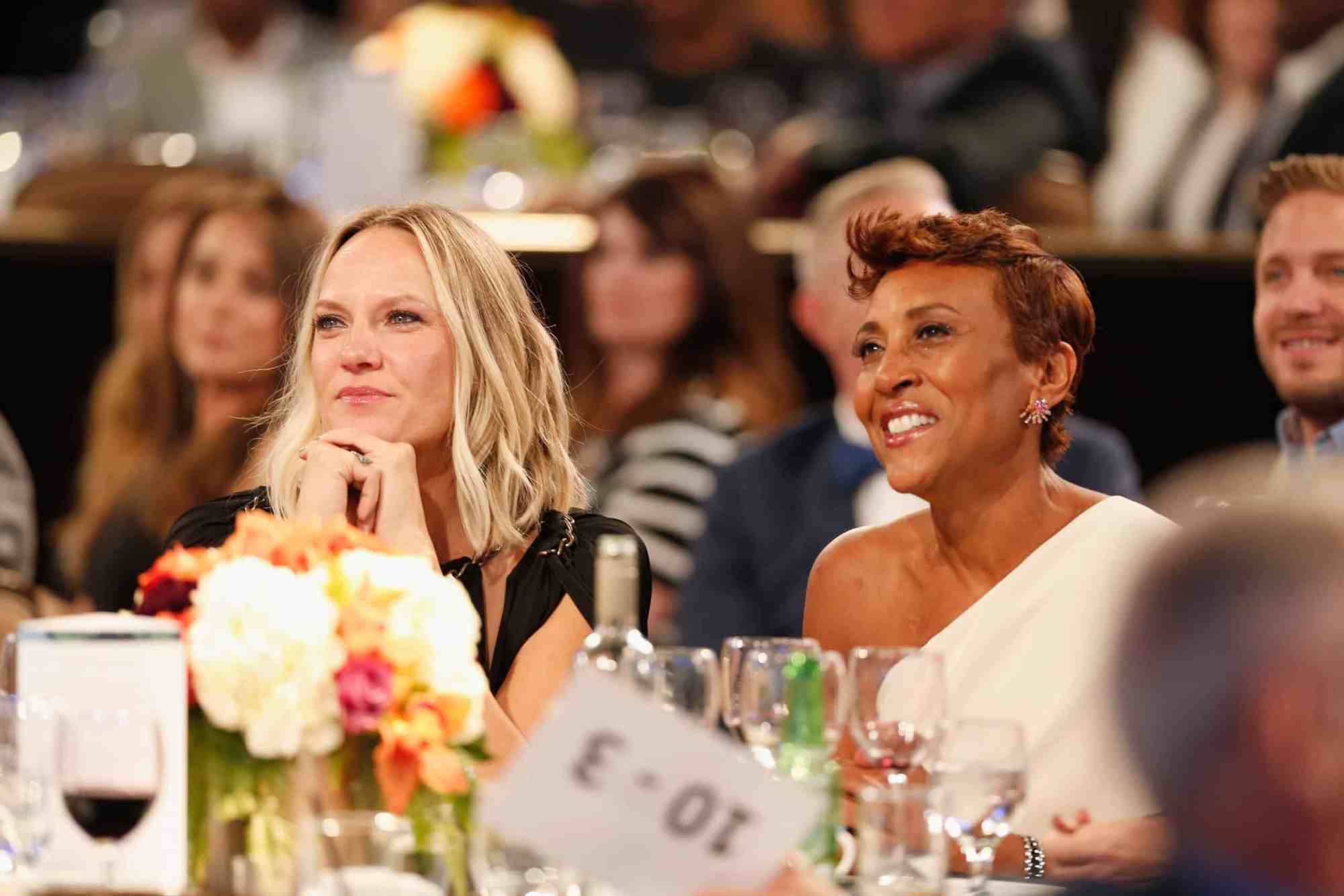 Congrats! Robin Roberts Marries Longtime Partner Amber Laign - WBLS