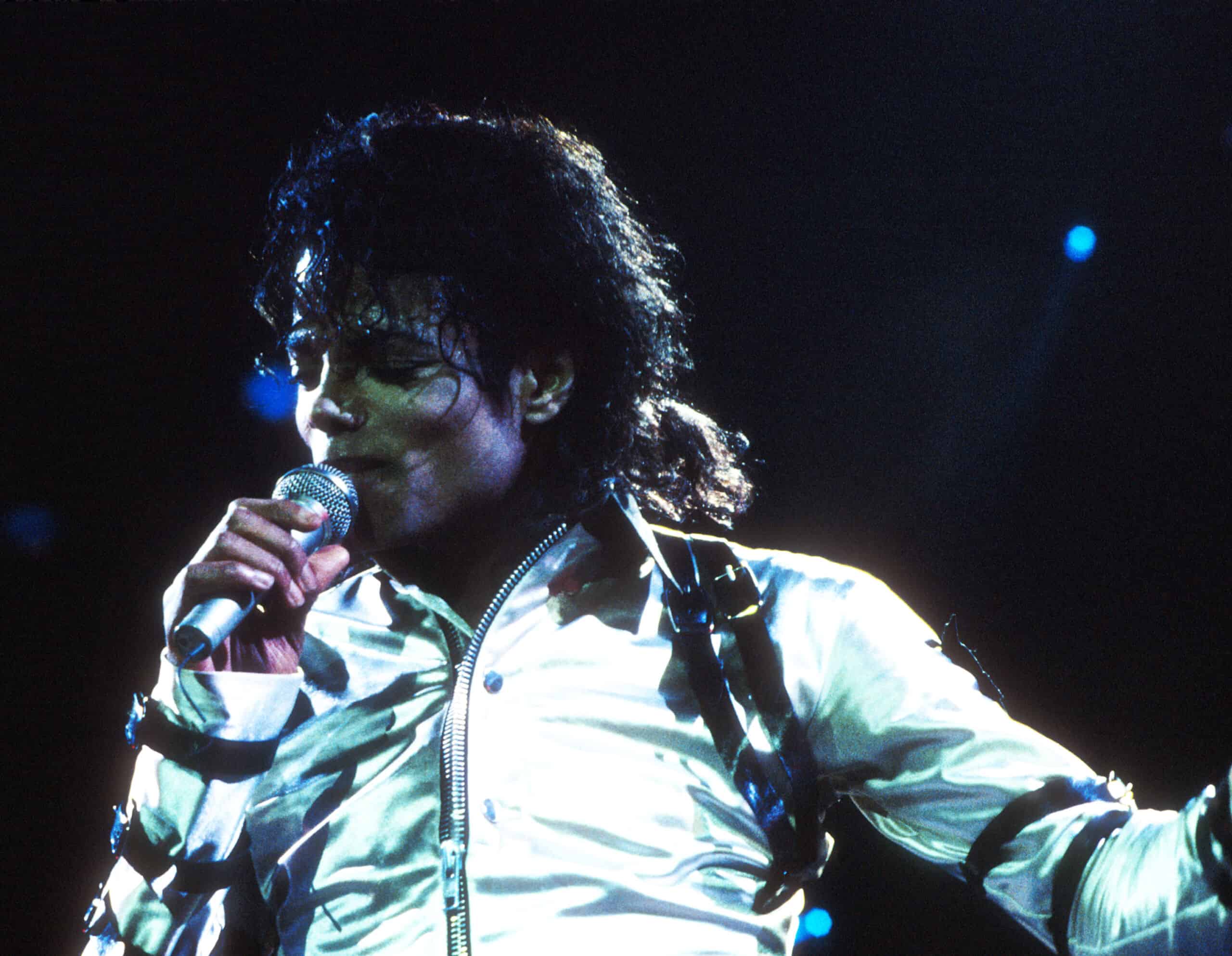 Michael Jackson Estate Slams Rapper Sexy Redd's Use of 'Beat It' in New ...
