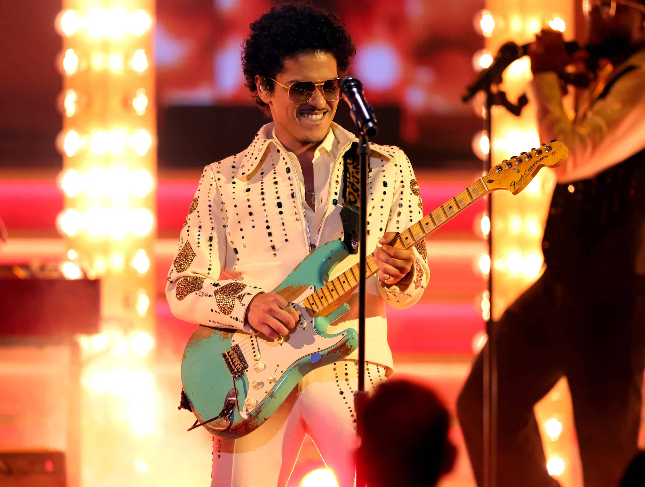 Bruno Mars Claps Back At Fan For 'Same Song' Critique of Latest Single ...
