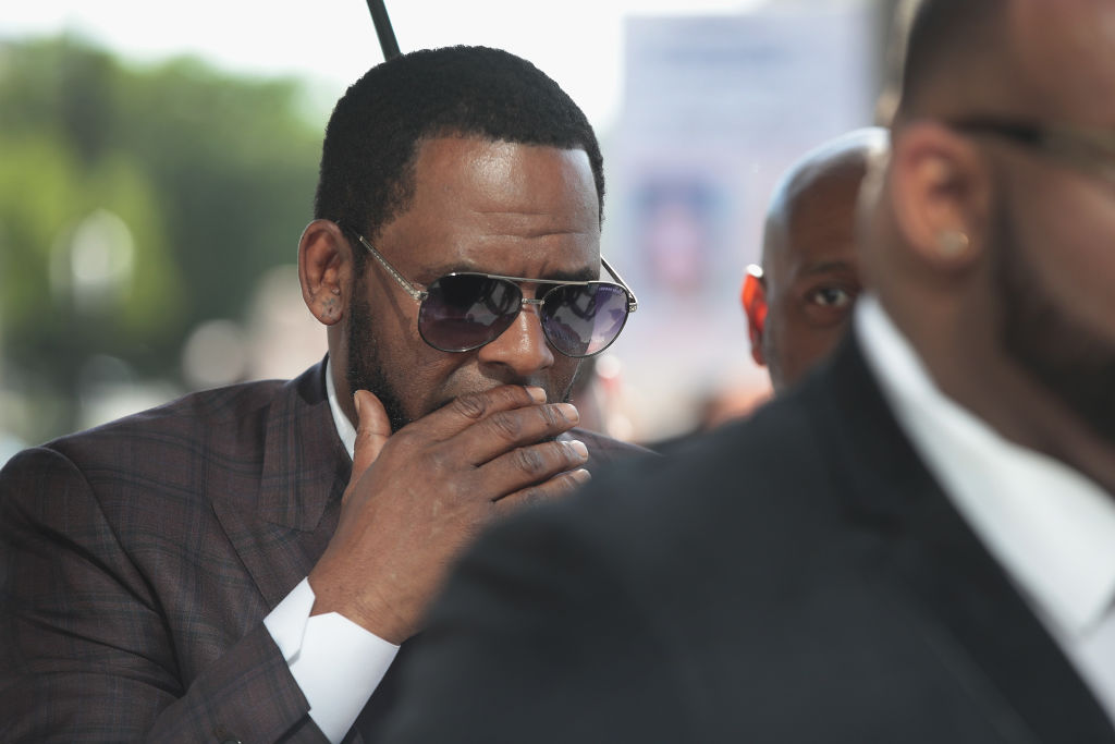 R.Kelly Shares His Thoughts On Diddy's Sex Trafficking Allegations - WBLS