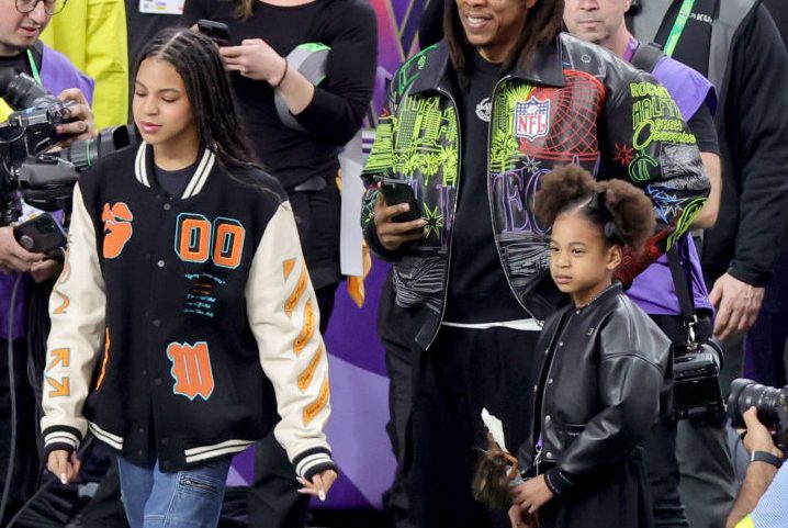 Rumi Carter Beats Sister Blue Ivy's Billboard Record - WBLS