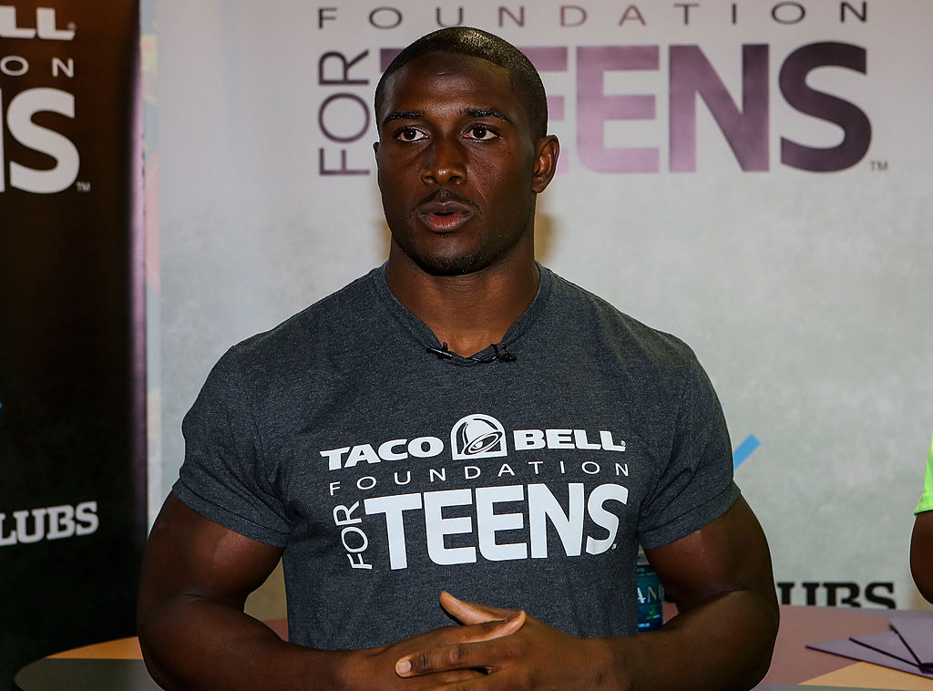 Three Men Attempted To Break Into Reggie Bush's Home - WBLS