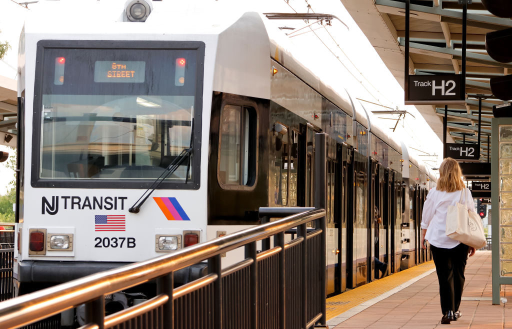 NJ Transit To Offer Free Rides Last Week Of August - WBLS