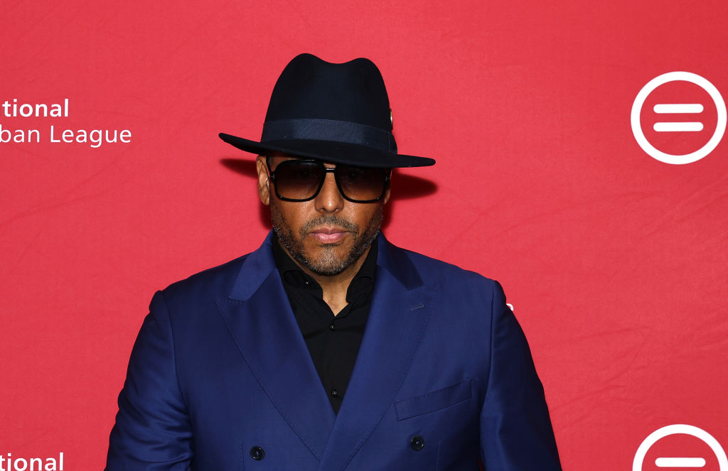 Al B. Sure! Ups Security After Calling For Kim Porter Investigation - WBLS
