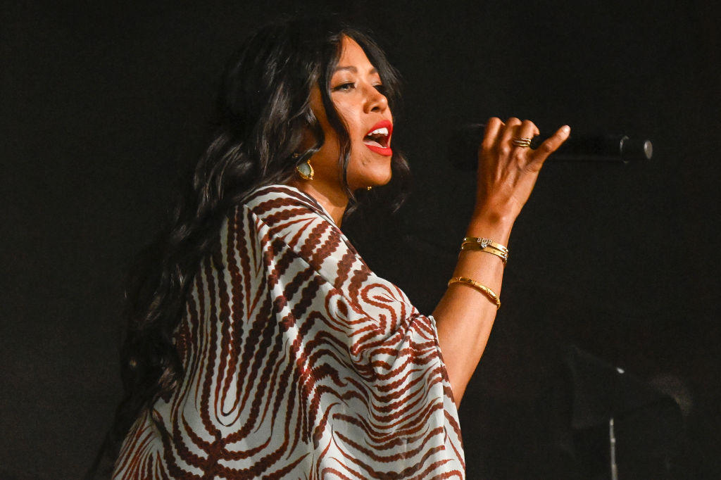 Amerie Teases Return to Music With New Single - WBLS