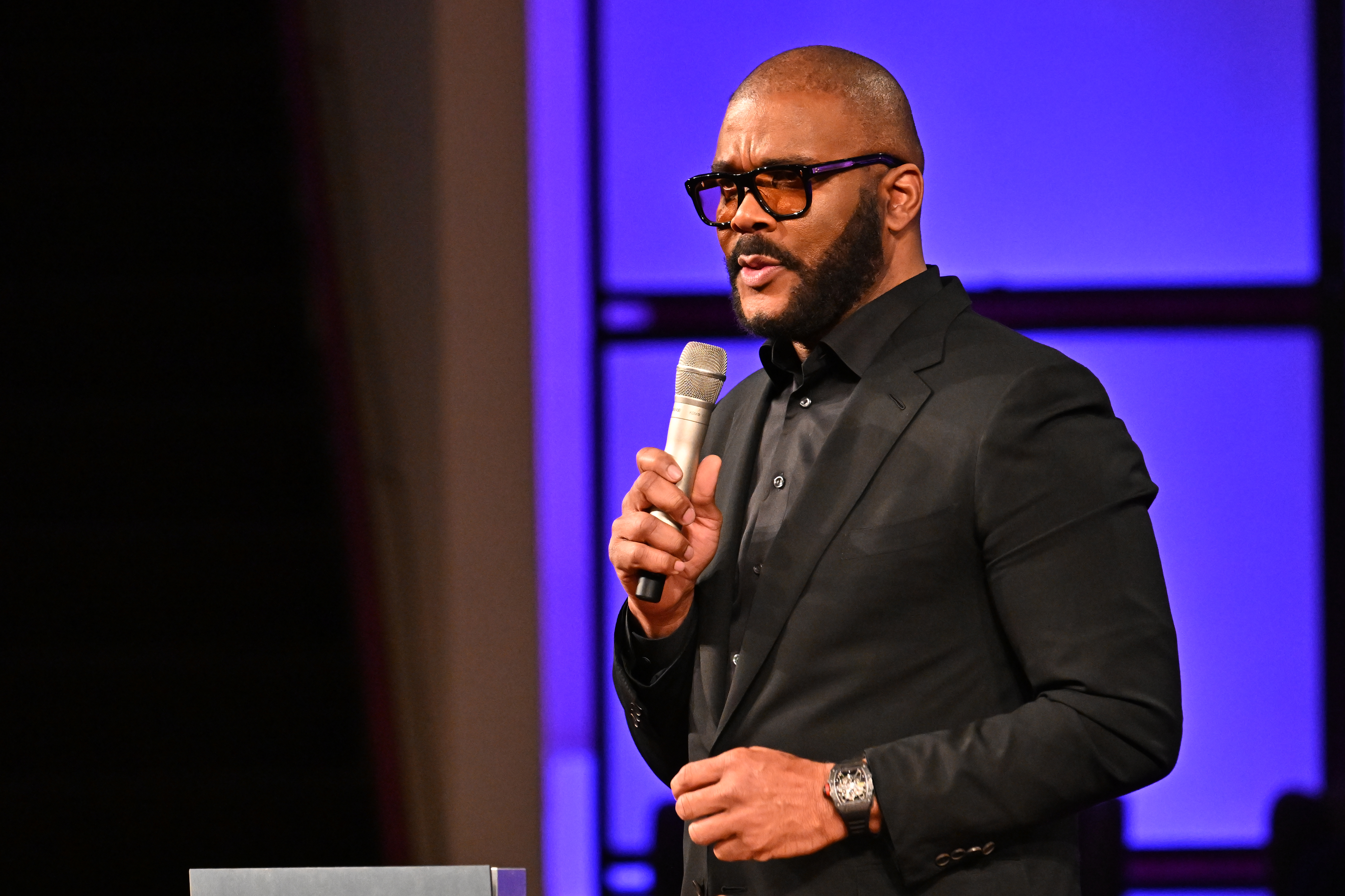 Tyler Perry Accuser, Derek Dixon, Speak Out About Alleged Harassment - WBLS