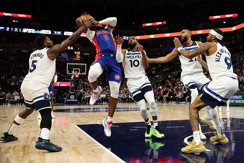 Pistons-Wolves Game Erupts Into Brawl - WBLS