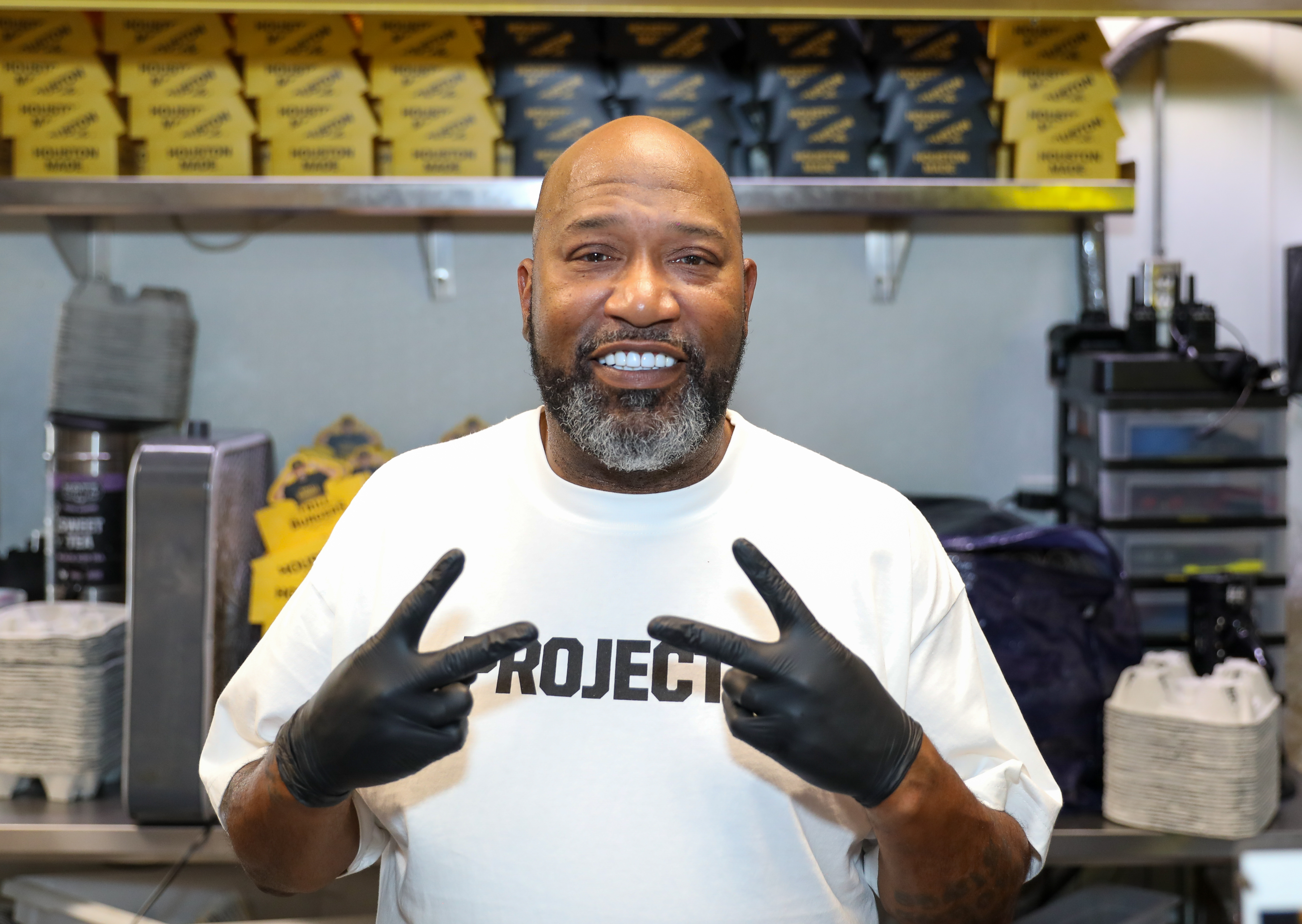 Bun B Serves Up Second 'Trill Burgers' Texas Location - WBLS