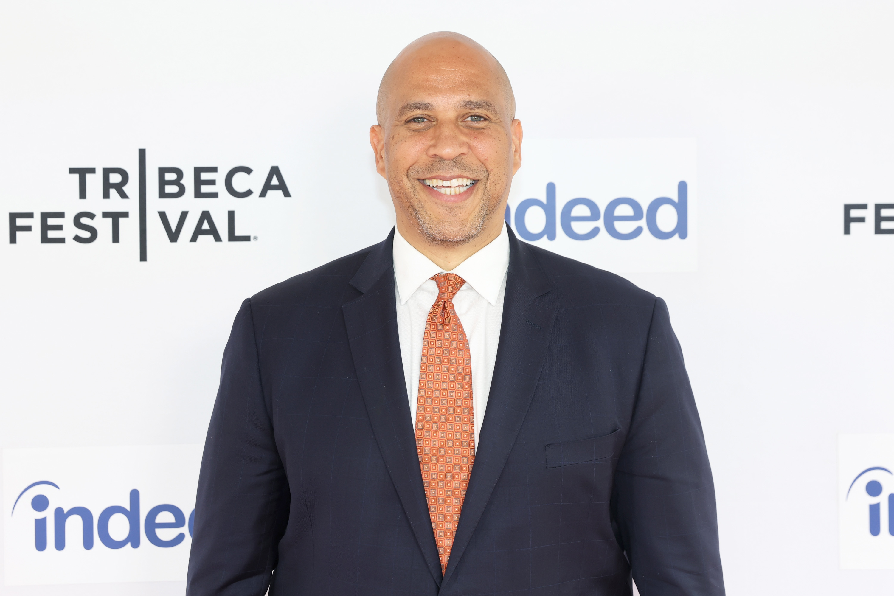 Senator Cory Booker Unveils The 'Keep Your Pay Act' - WBLS