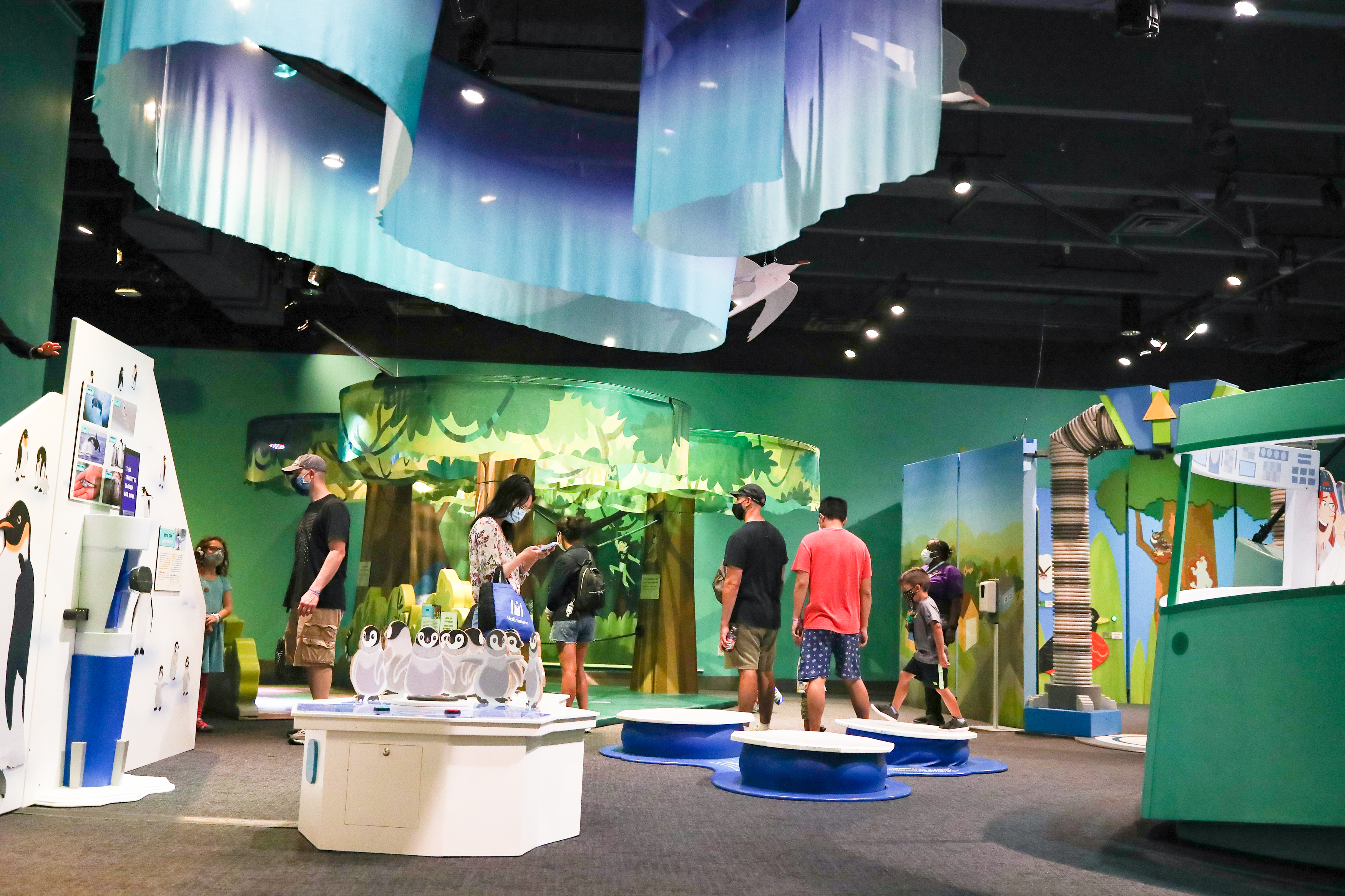 Liberty Science Center To Host A Series Of Holiday Family-Friendly ...