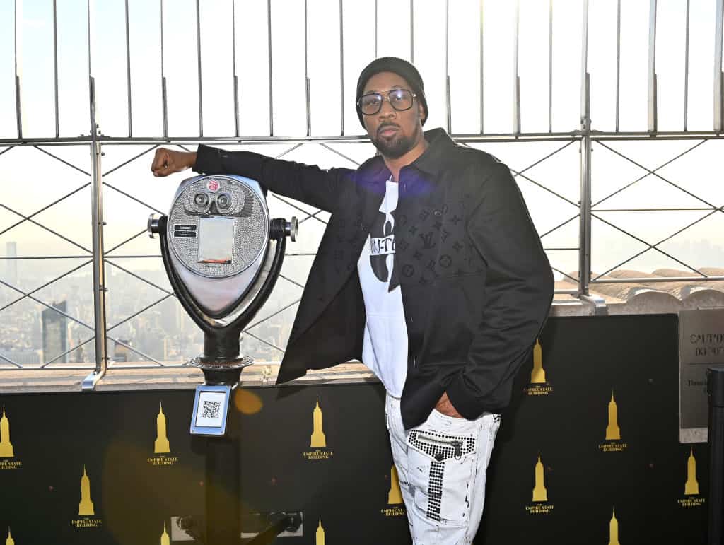 Former Death Row Security Claims RZA 'Got His Chain Taken' During Fight ...