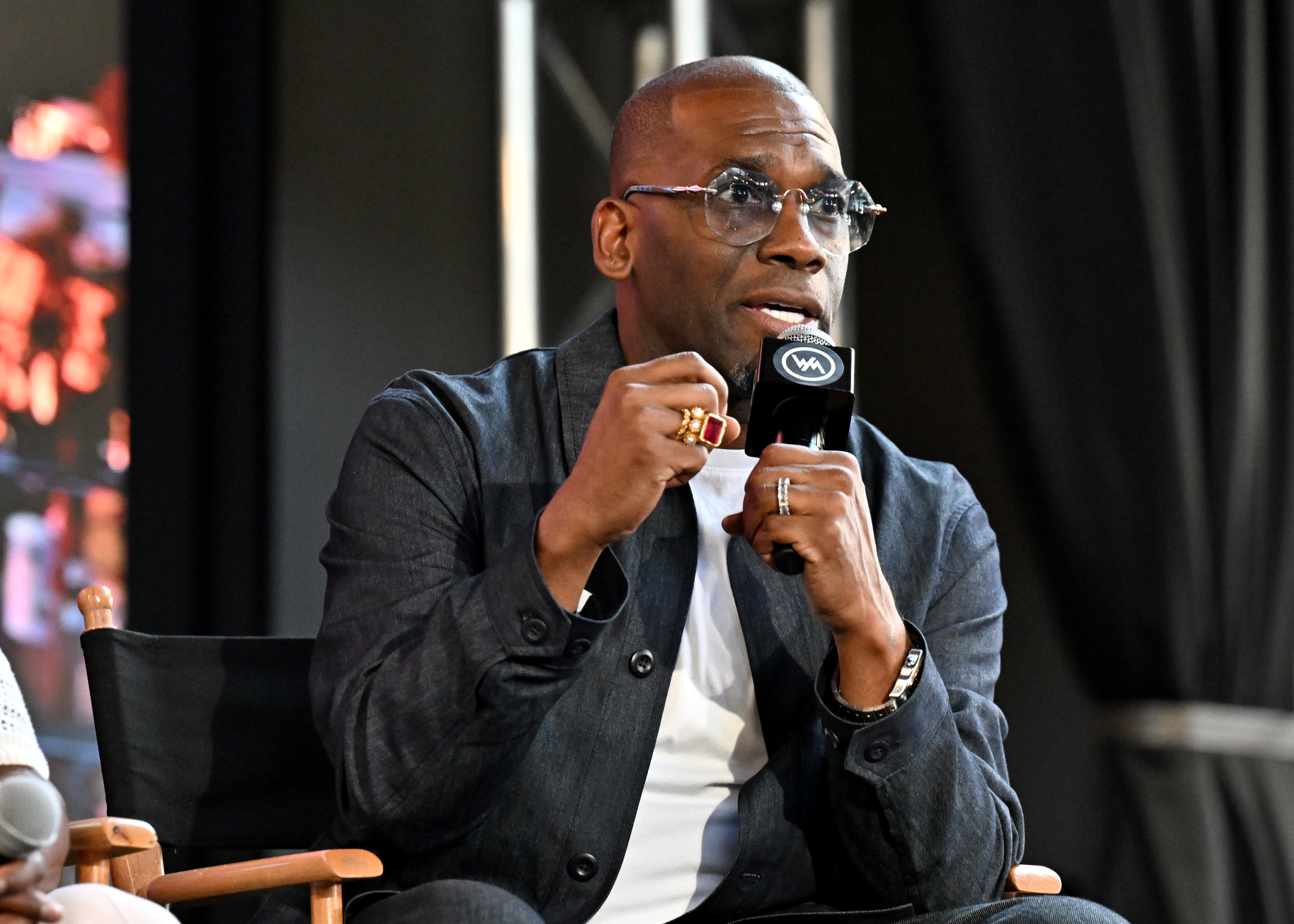 Jamal Bryant Announces Conclusion of Yearlong Target Boycott - WBLS